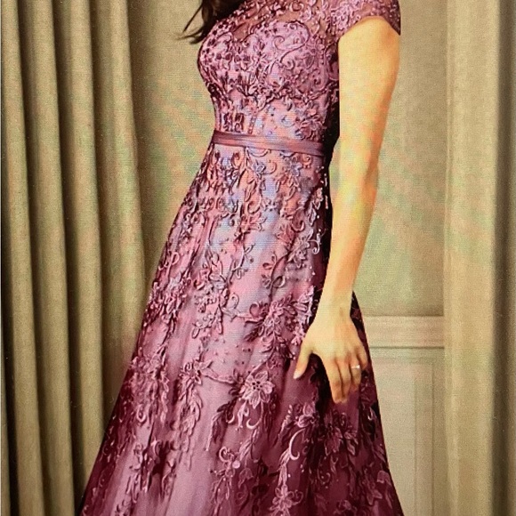 Azazie | Dresses | Azazie Sanna Aline Lace Tulle Tealength Dress ...